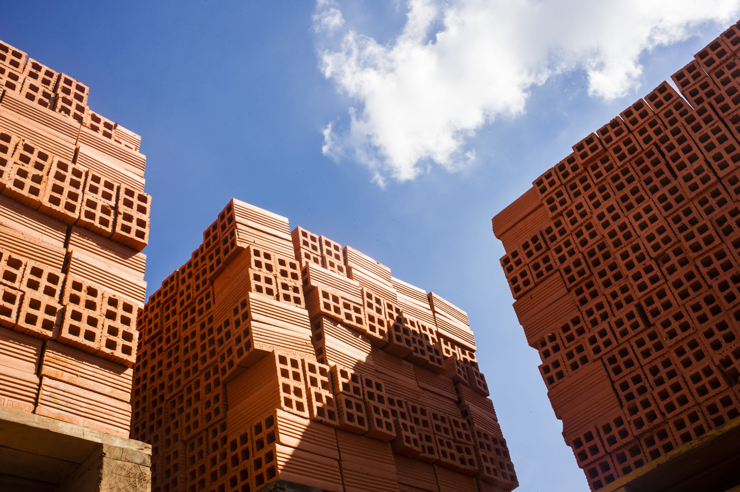 Exploiting and processing clay bricks - KSB | Công ty Cổ phần Khoáng ...